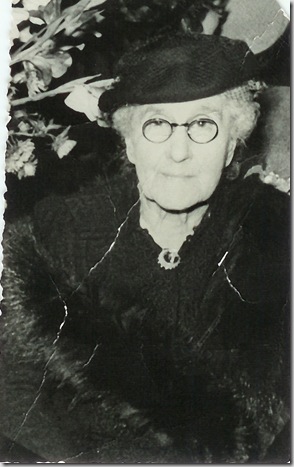 Strangers in a Box: Samuel Smith & Maria Isabel Stephenson - Part II